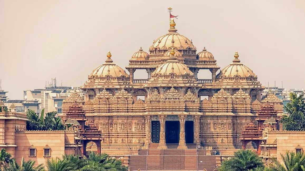De 7 mooiste TEMPELS in INDIA | TravelClown.nl