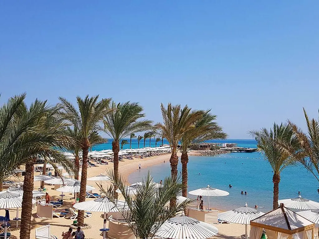 LUXE in Hurghada = CHEAP! | 4**** All Inclusive naar het Long Beach ...